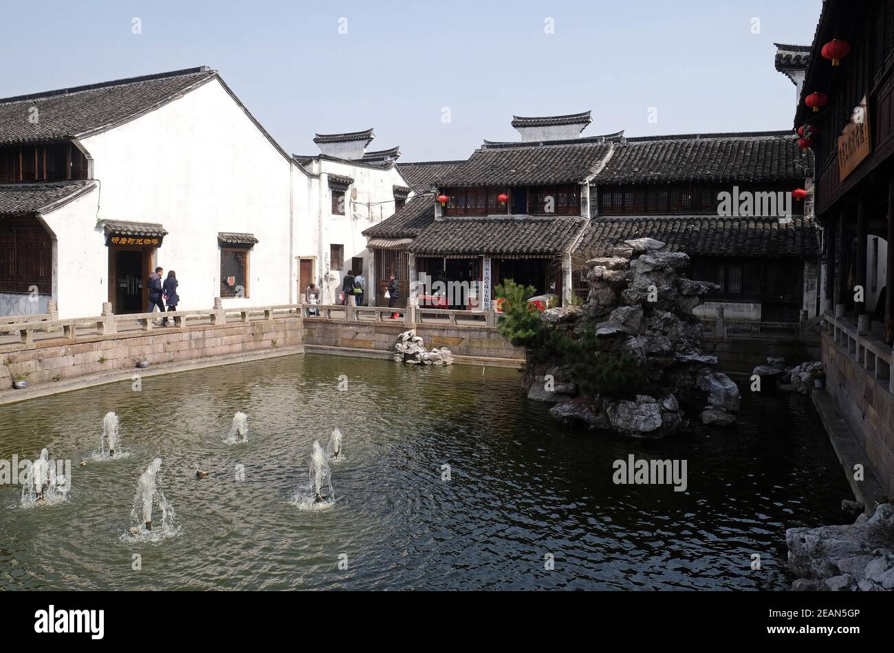 Traditional houses along the Grand Canal, ancient town of Yuehe in ...