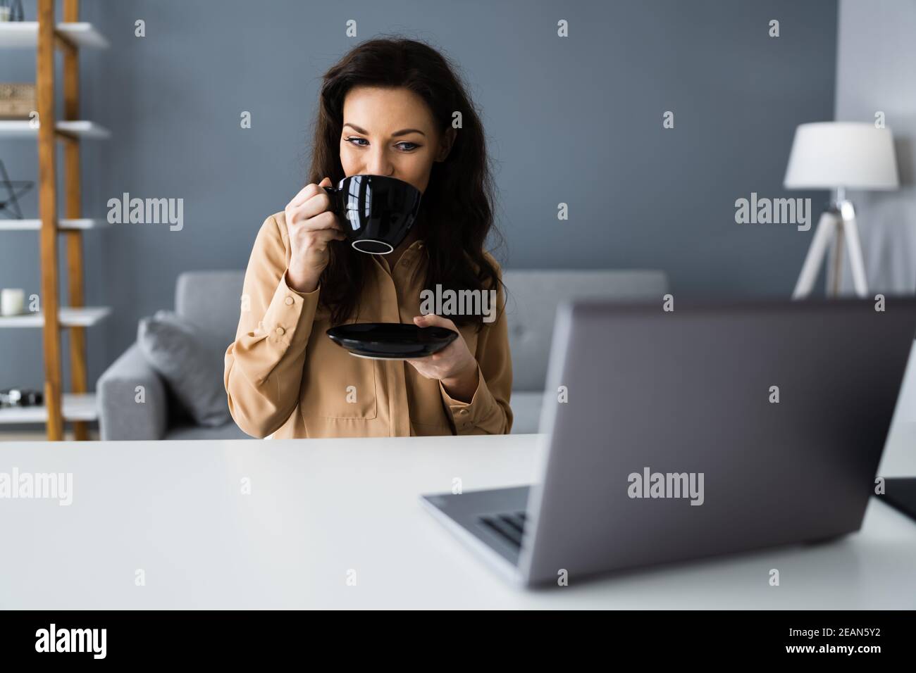 Virtual Coffee Break Online Stock Photo - Alamy