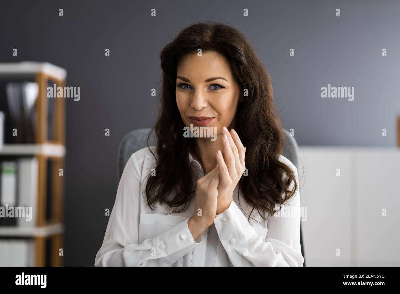 Woman Clapping In Video Conference Stock Photo - Alamy