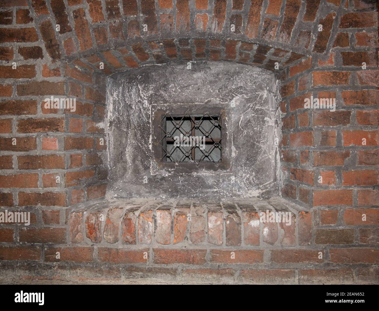 Wrought iron window bars hi-res stock photography and images - Alamy