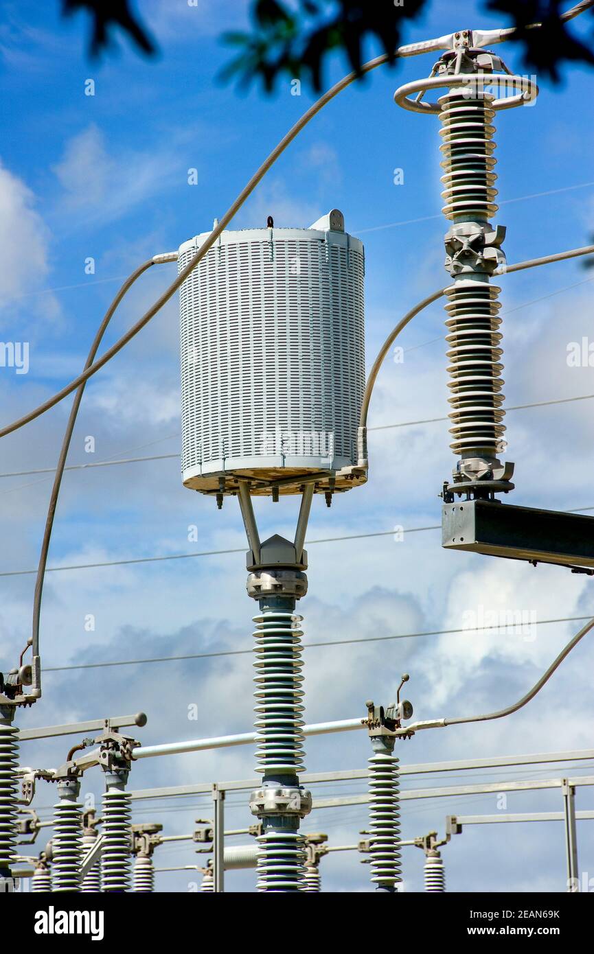 Electric utility transformers hi-res stock photography and images - Alamy