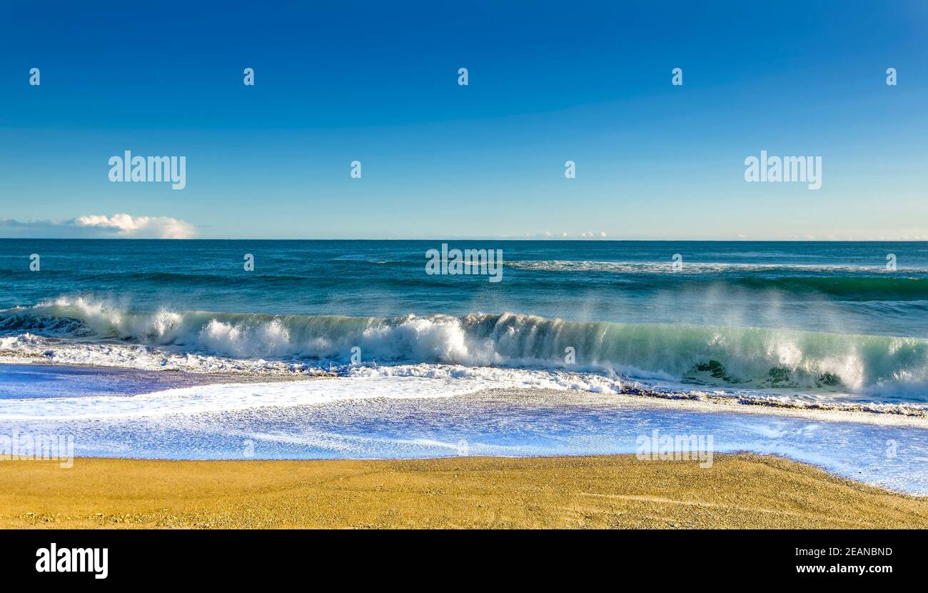 Landscape summer beach background, with sunny sky at the sea Stock ...