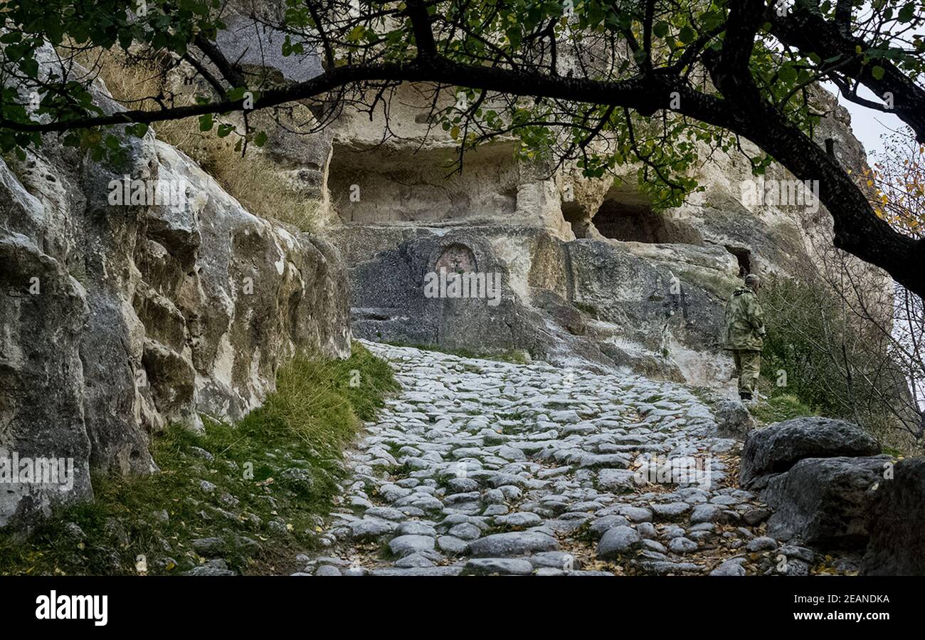 Cave in rock leads hi-res stock photography and images - Alamy