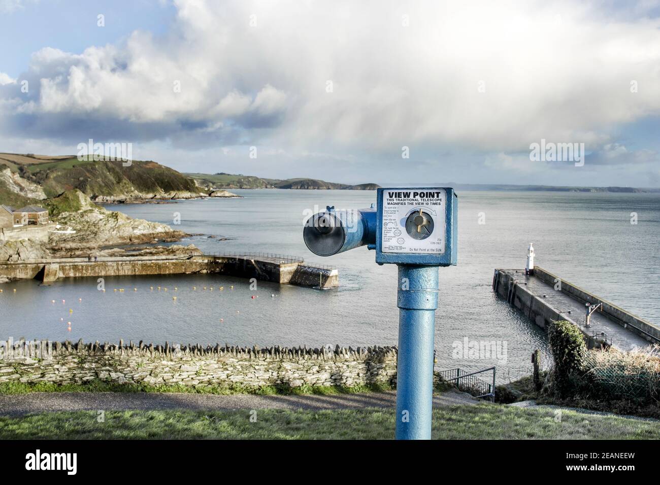 Cornwall telescope sea view hi-res stock photography and images - Alamy