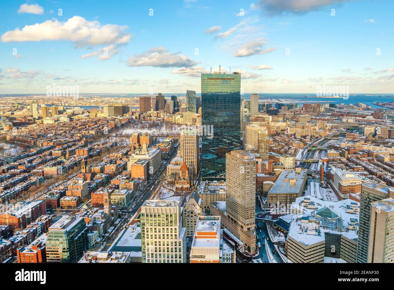 Boston office tower hi-res stock photography and images - Alamy