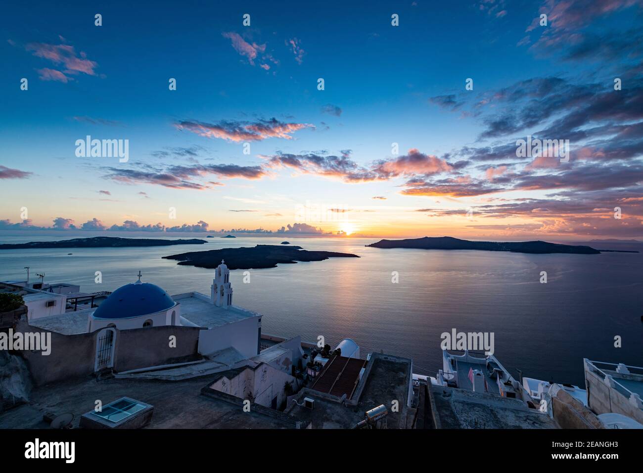 Volcanic islands hi-res stock photography and images - Alamy
