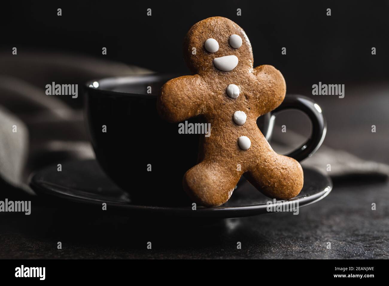 Gingerbread man christmas cookies mug hi-res stock photography and ...