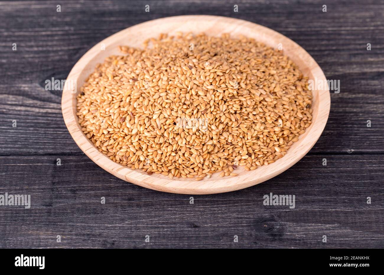 Dry sesame hi-res stock photography and images - Alamy