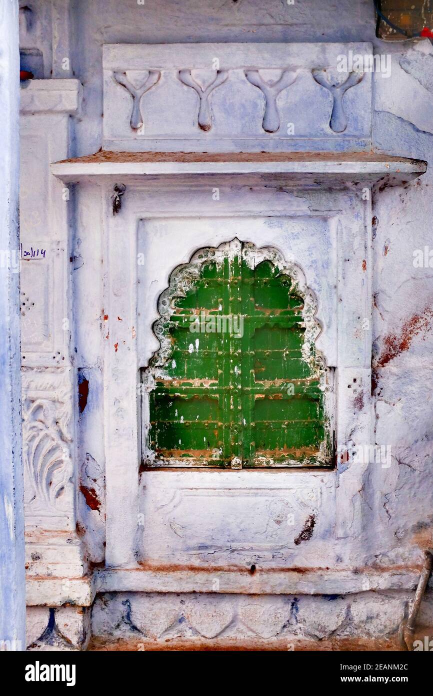 Traditional indian window shutters india hi-res stock photography and ...