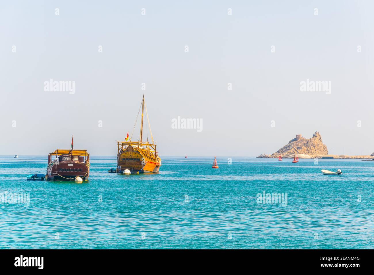 Medieval arab ship hi-res stock photography and images - Alamy