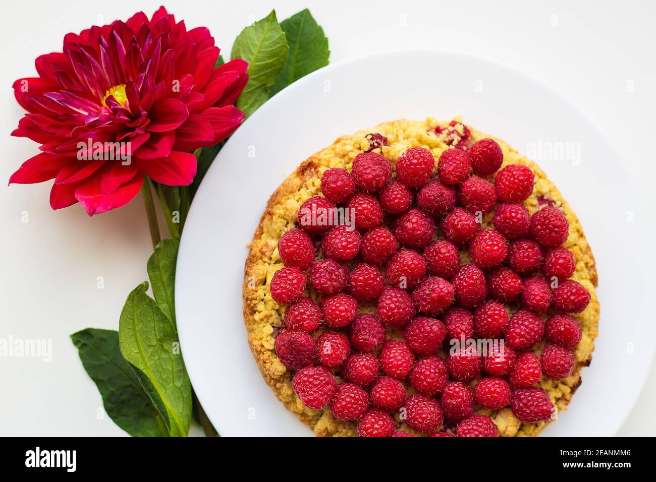 Raspberry wedding hi-res stock photography and images - Alamy
