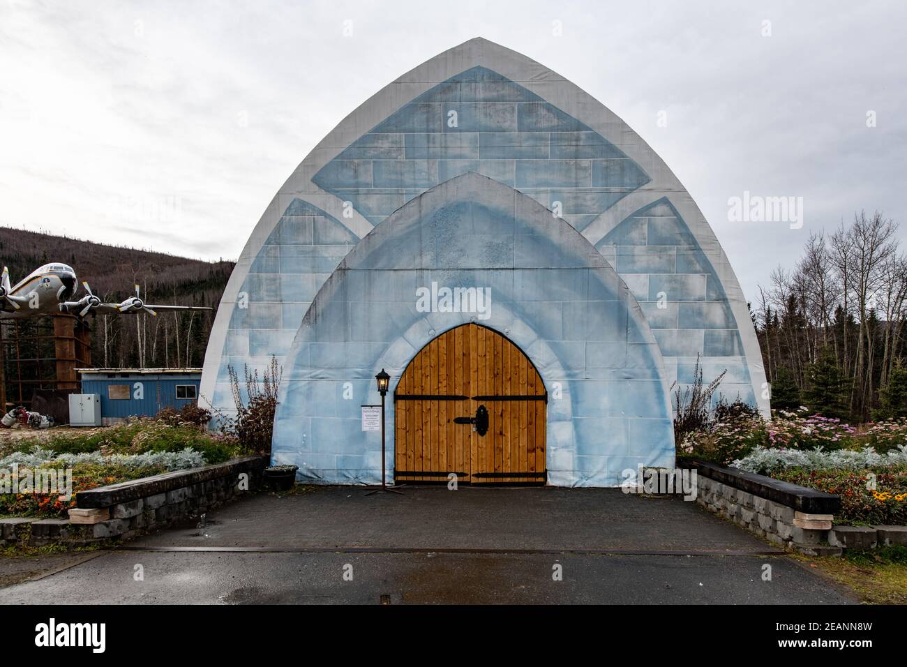 Aurora Ice Museum and Bar at Chena Hot Springs in Fairbanks, Alaska is ...