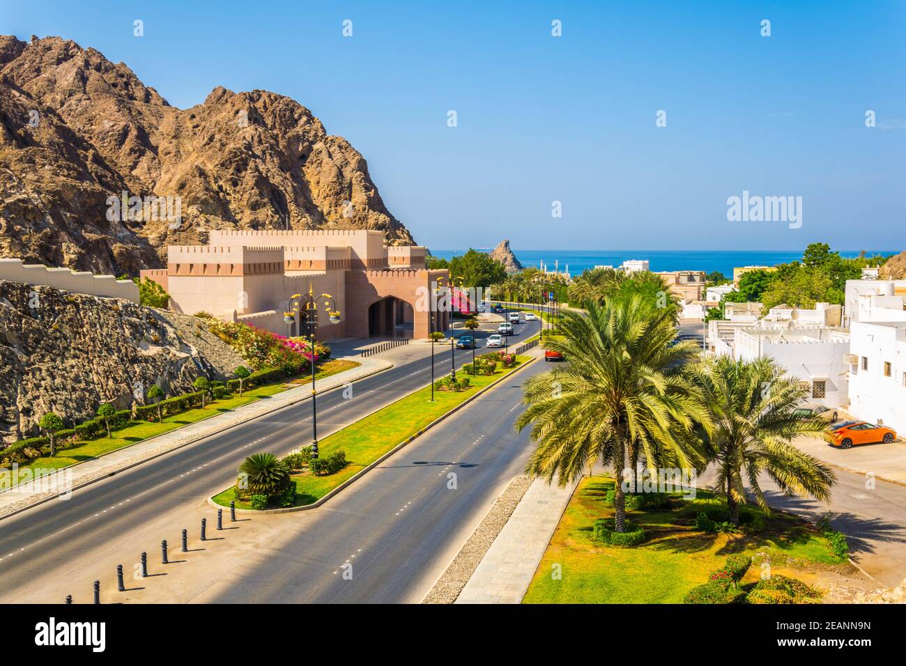 New house in muscat oman hi-res stock photography and images - Alamy