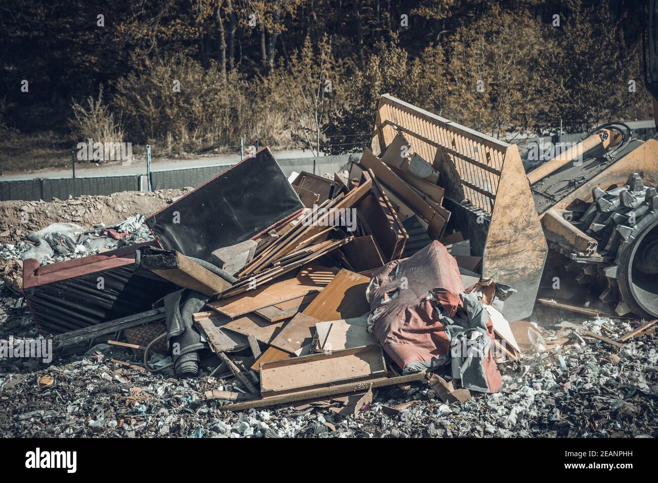 Compactor hi-res stock photography and images - Alamy