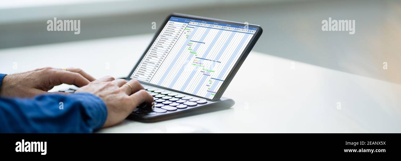 Gantt Chart Agenda Planner Report Software Stock Photo - Alamy
