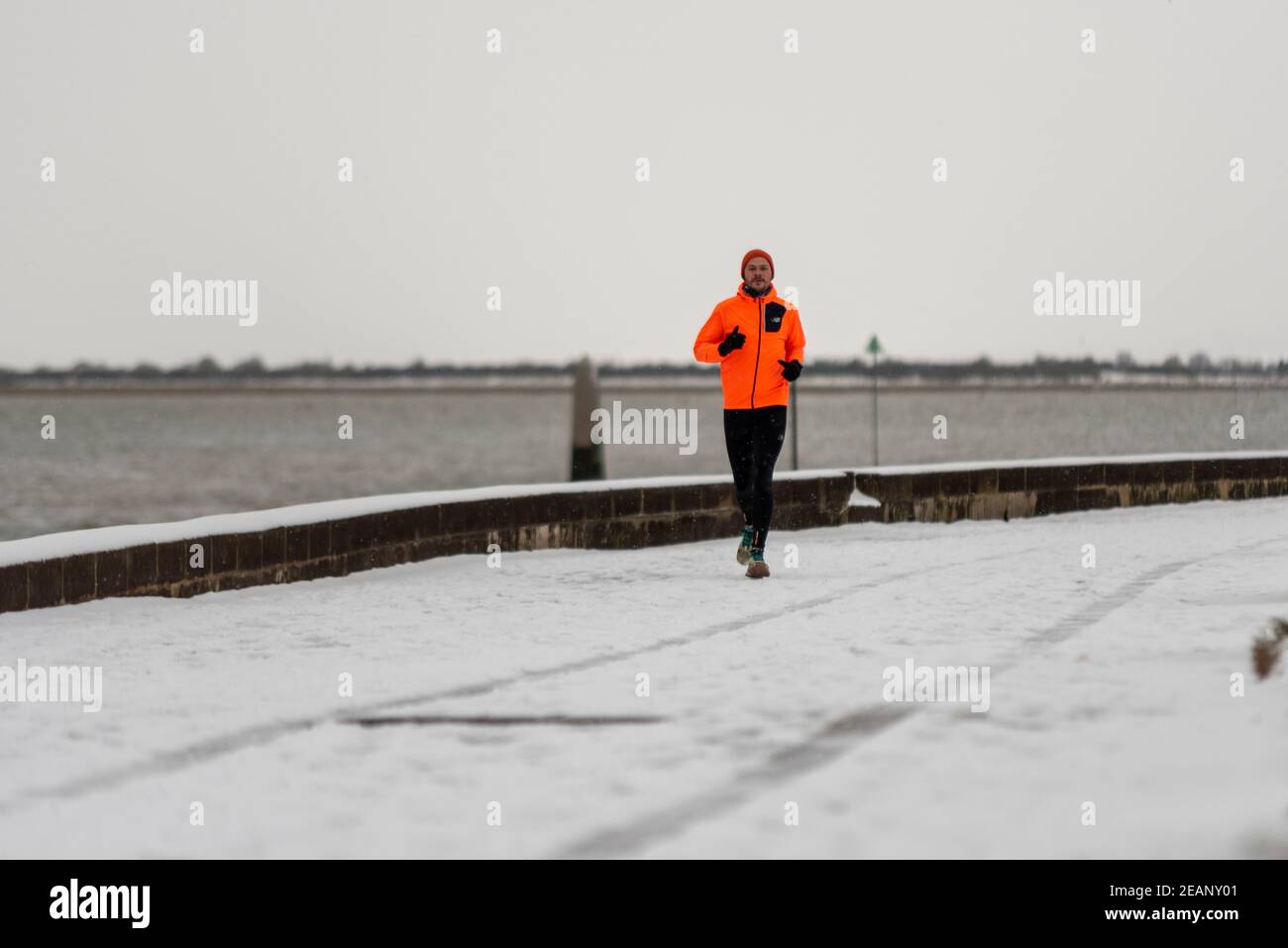 Runner male storm hi-res stock photography and images - Alamy