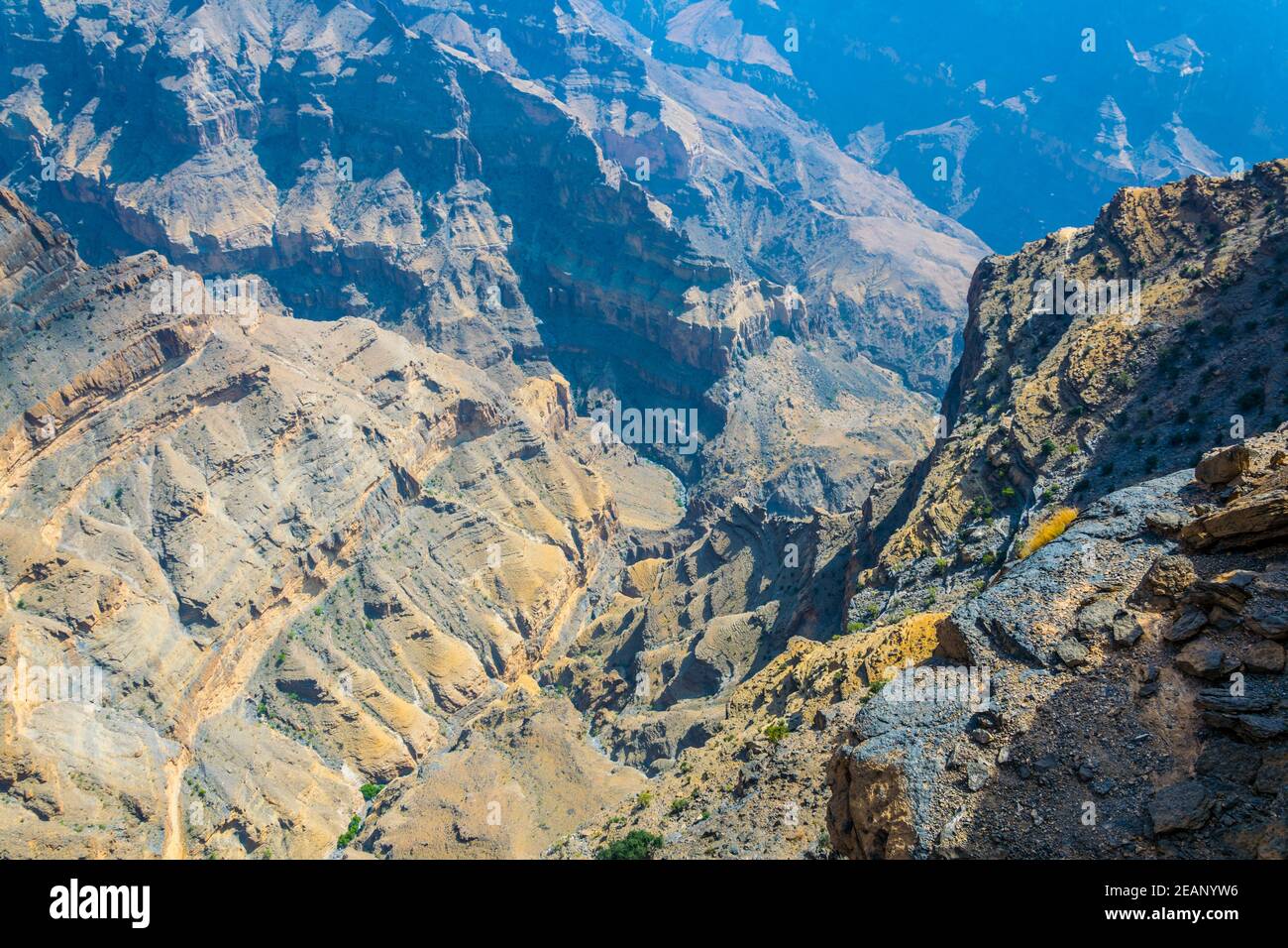 View of "the grand canyon of middle east" at the Jebel Shams mountain ...