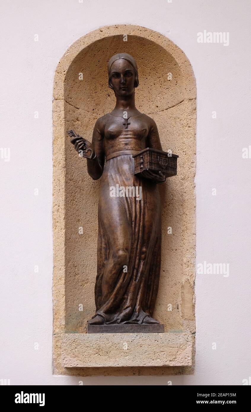 Statue of Dora Krupic, a character from the novel Goldsmith's Gold ...