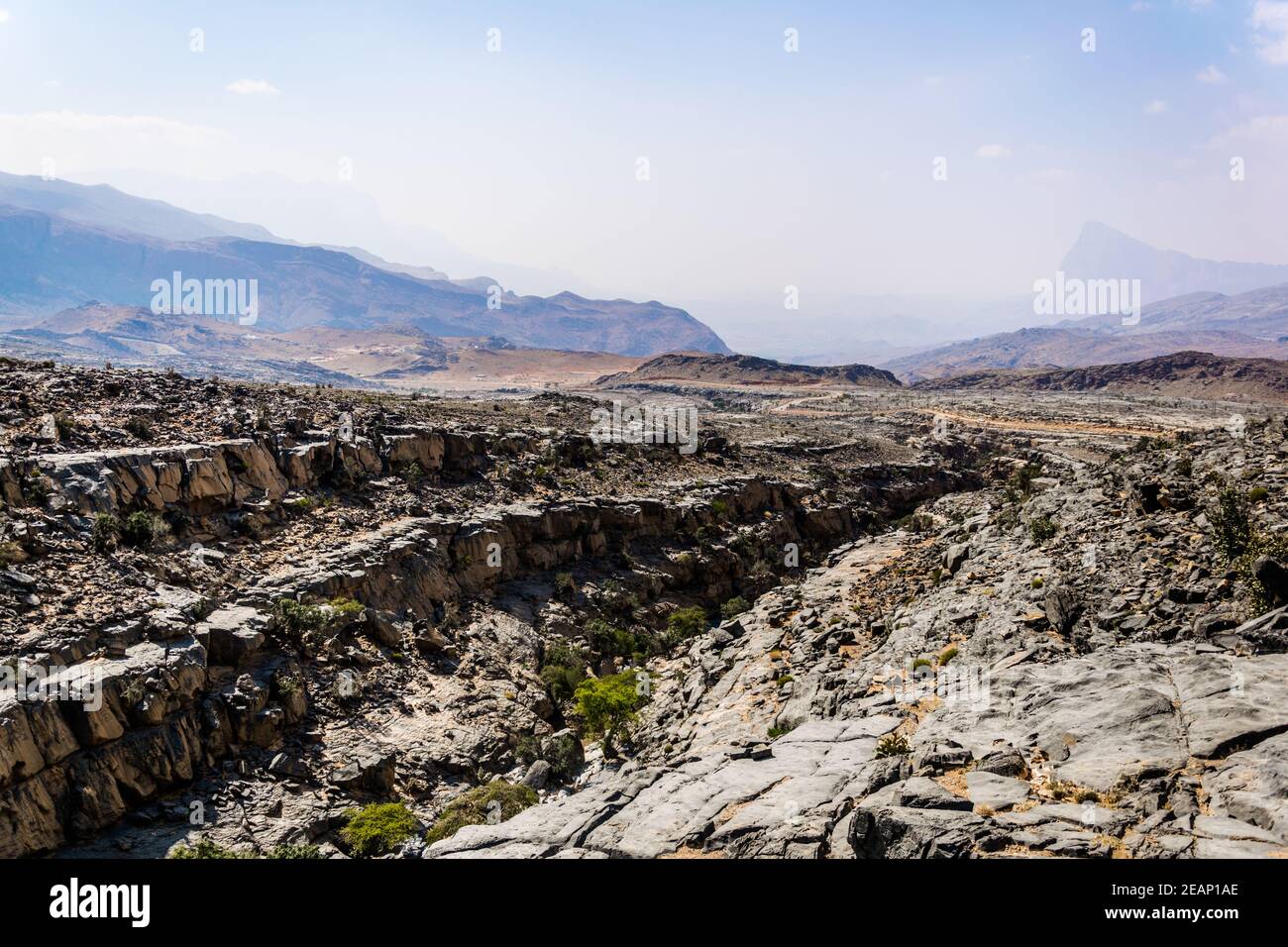 View over Jebel Shams mountain in Oman Stock Photo - Alamy