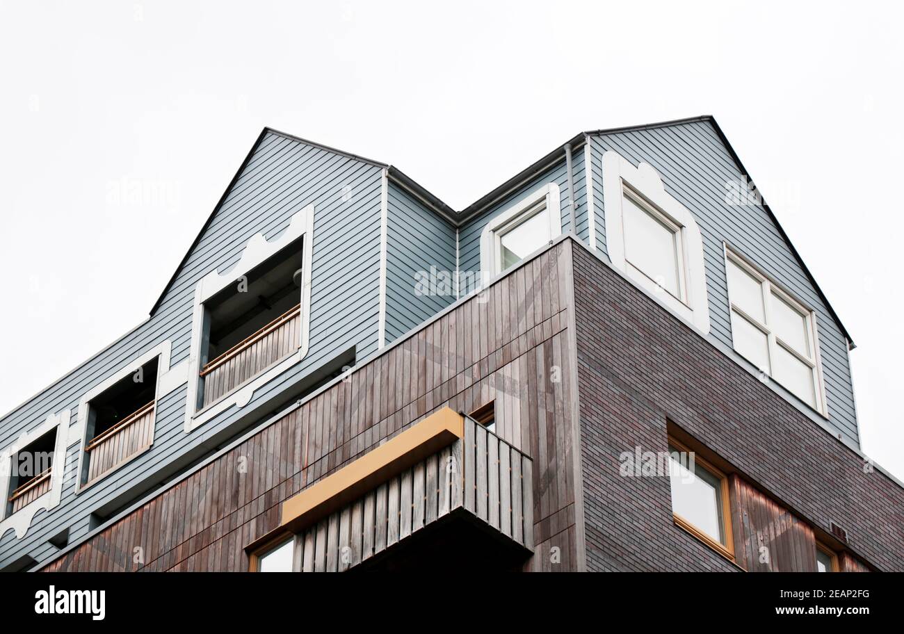 Timber cladding uk hi-res stock photography and images - Alamy