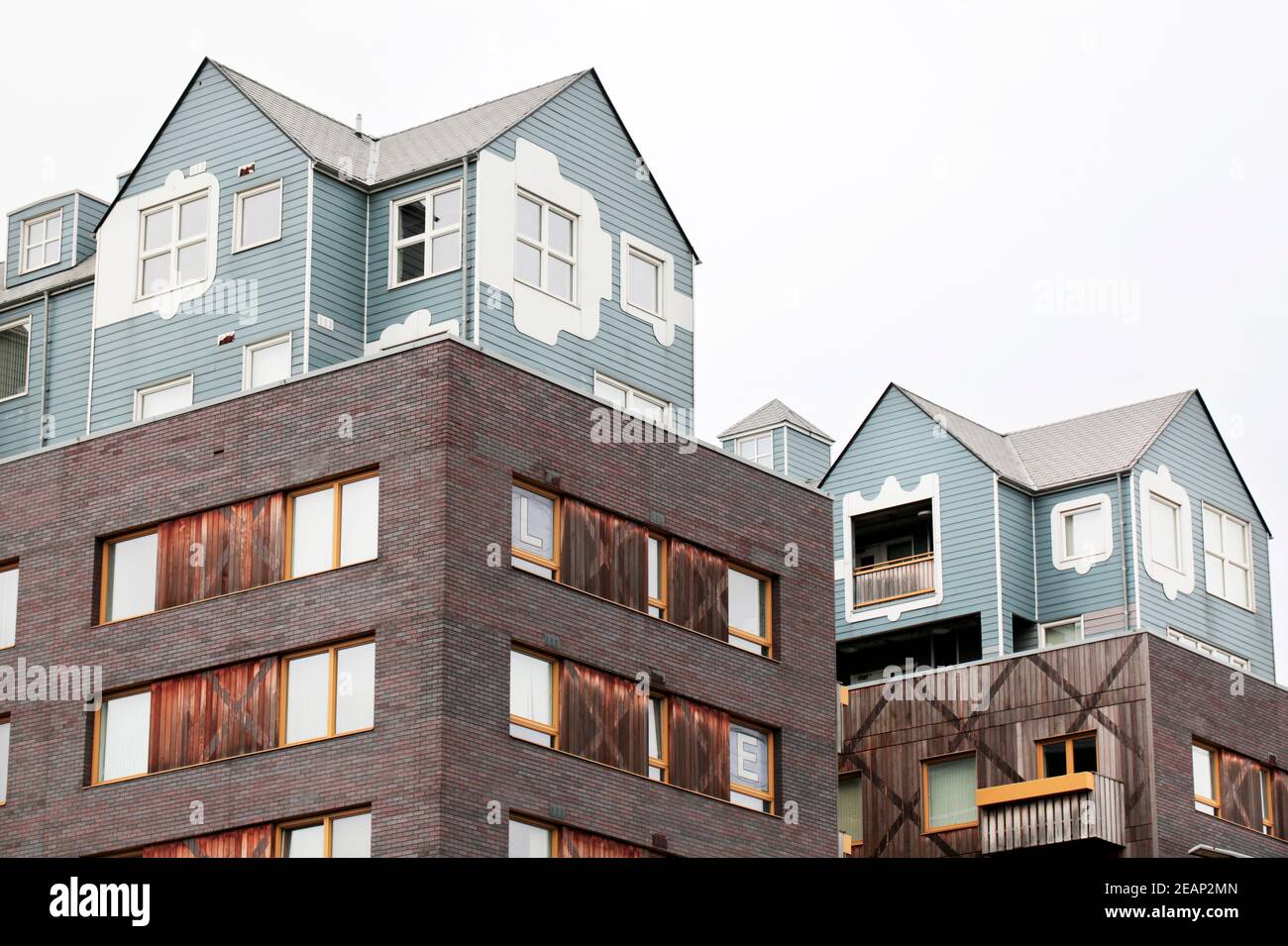 Timber cladding uk hi-res stock photography and images - Alamy