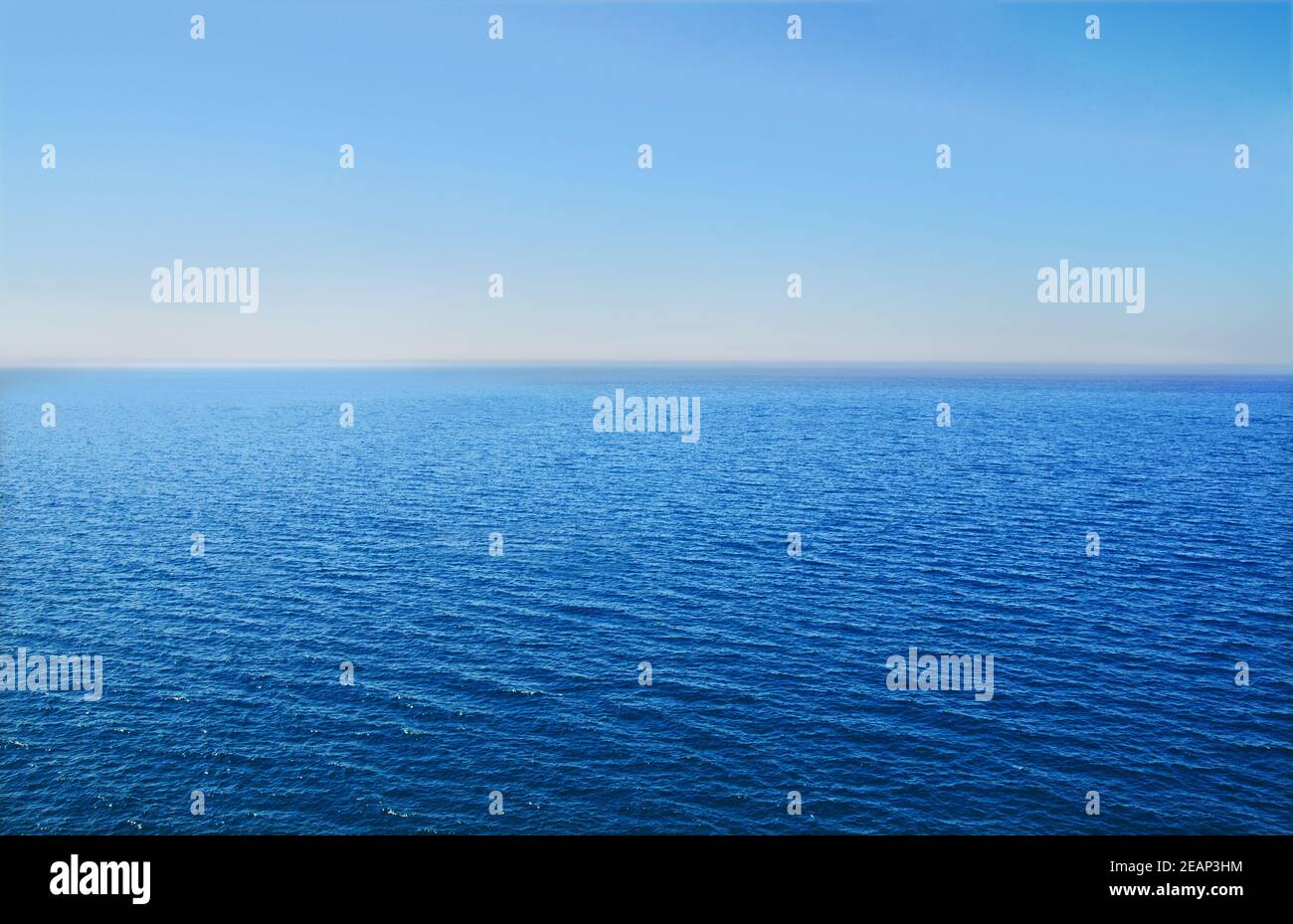 Deep blue line hi-res stock photography and images - Alamy
