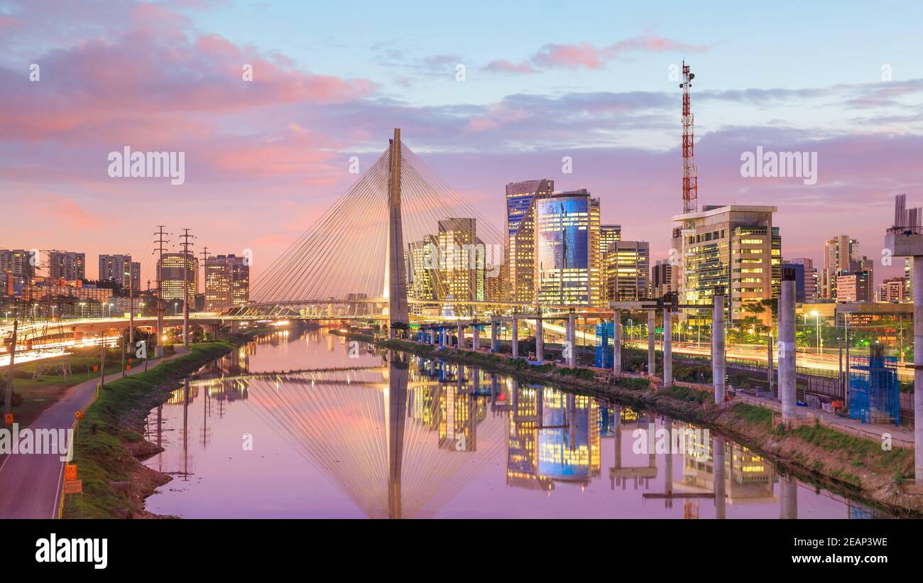 Octavio Frias de Oliveira Bridge in Sao Paulo Brazil Stock Photo - Alamy