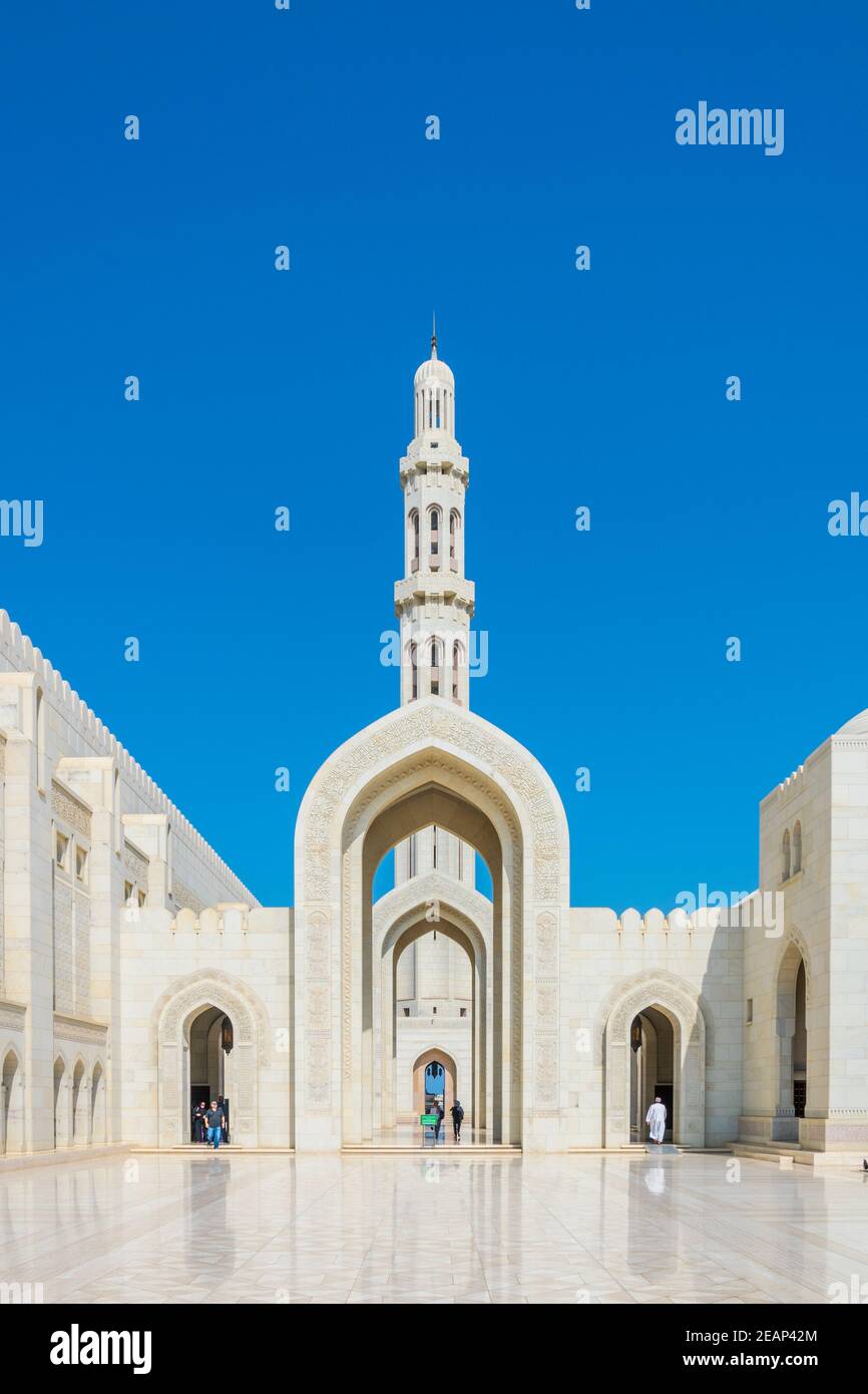 the Sultan Qaboos Grand Mosque in Muscat, Oman Stock Photo - Alamy