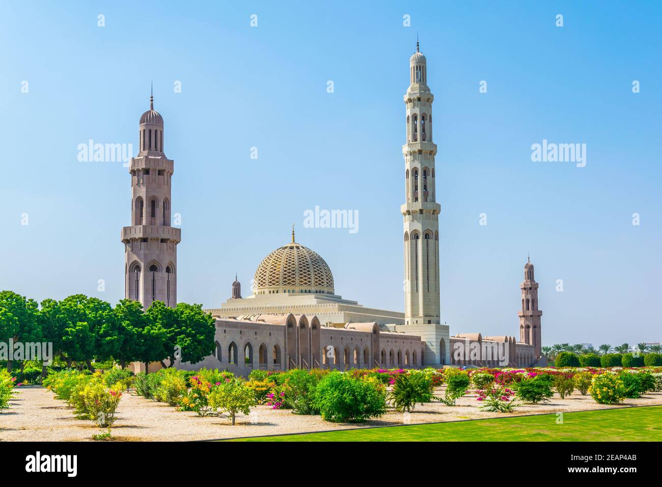 the Sultan Qaboos Grand Mosque in Muscat, Oman Stock Photo - Alamy