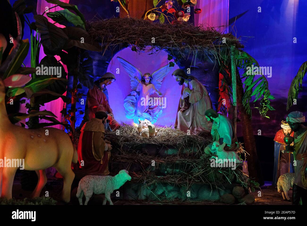Nativity Scene in the Basilica Bom Jesus, Old Goa, Velha Goa, Goa ...