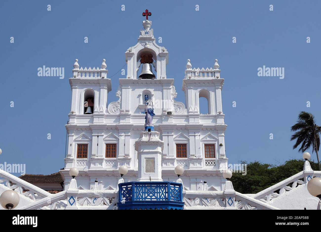Church holy spirit goa hi-res stock photography and images - Alamy