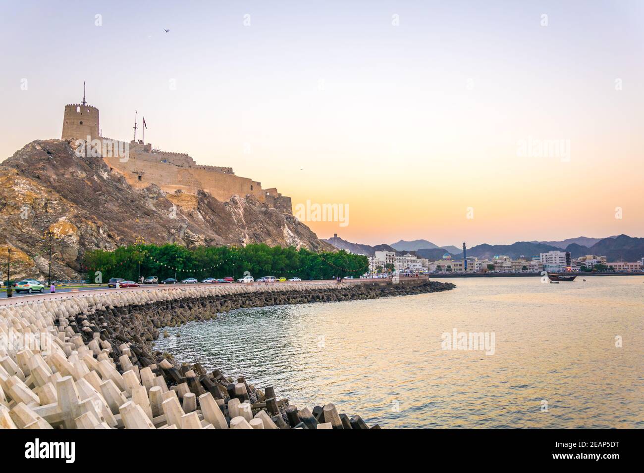 Fortress muttrah hi-res stock photography and images - Alamy