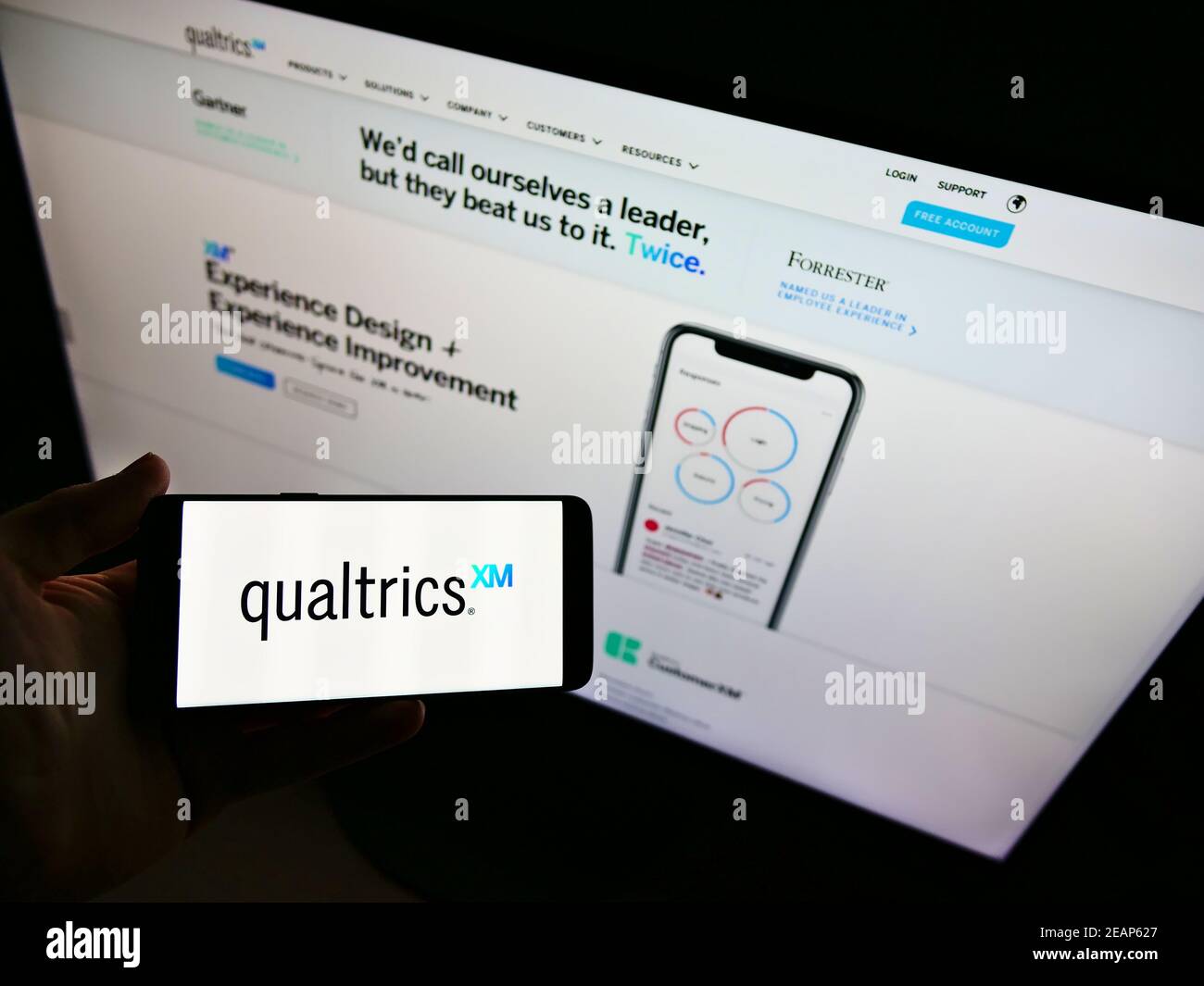 Qualtrics logo hi-res stock photography and images - Alamy
