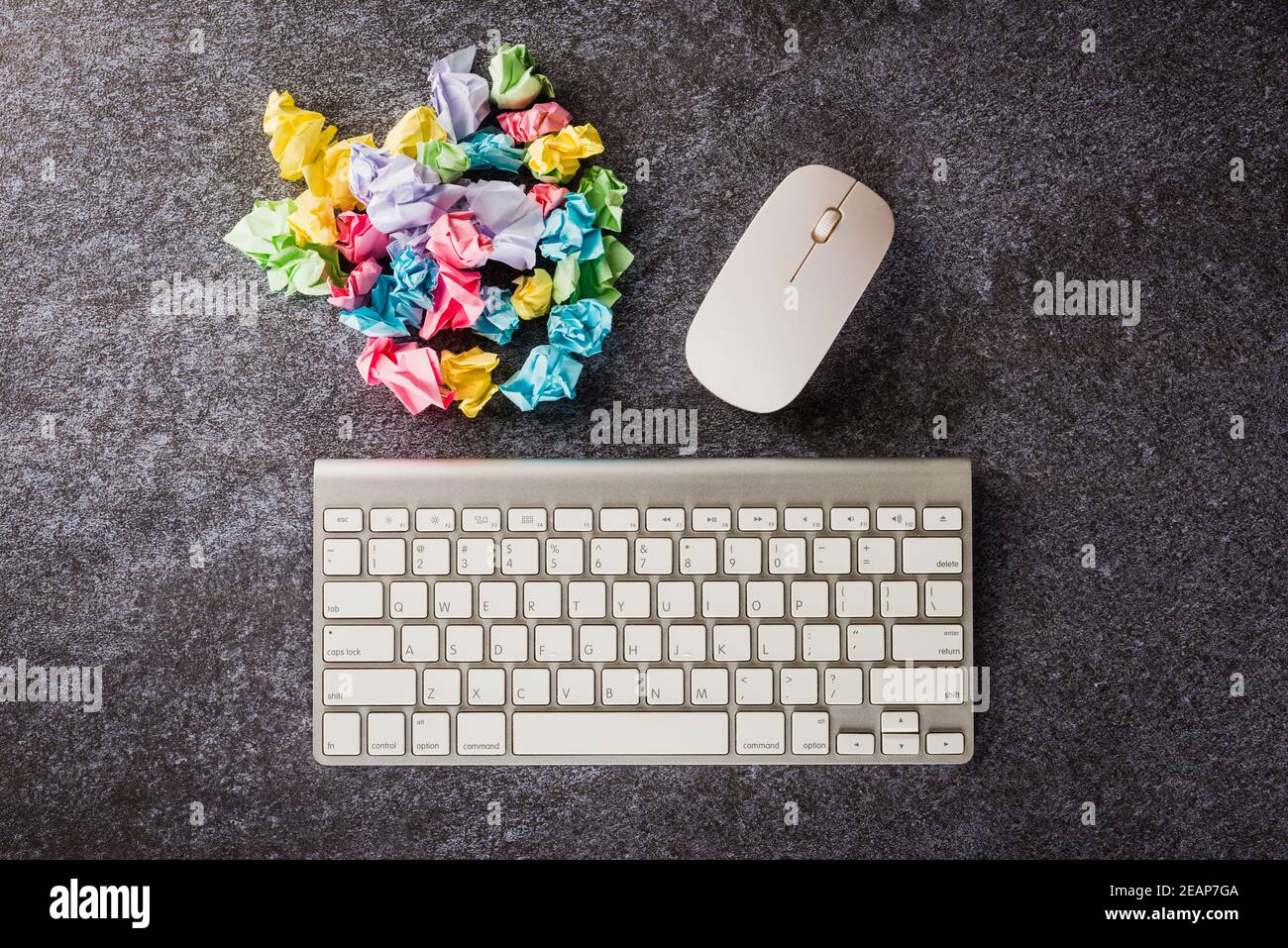 Workplace notepad keyboard mouse hi-res stock photography and images ...