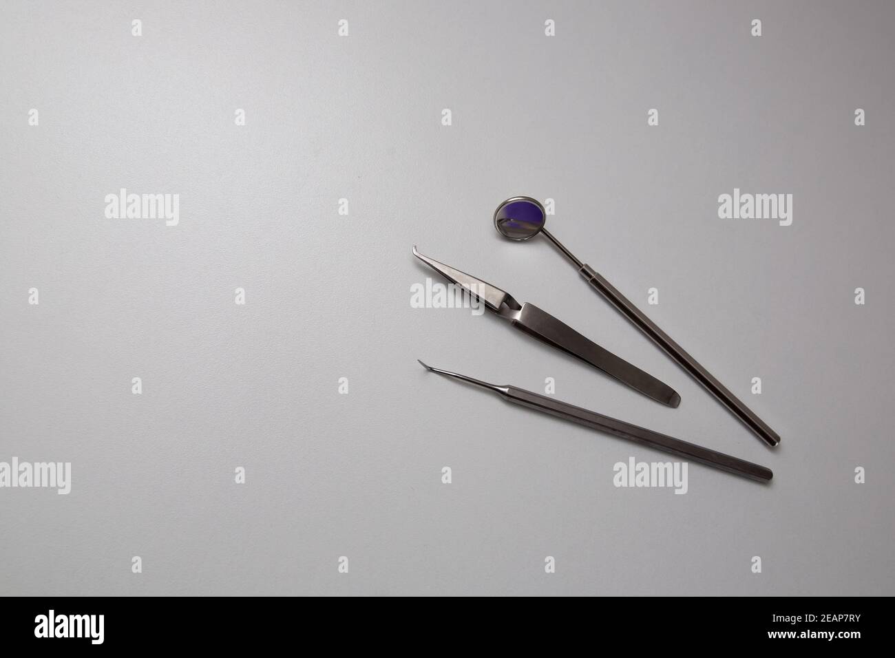 instrument for the dentist, for the treatment and inspection of teeth ...