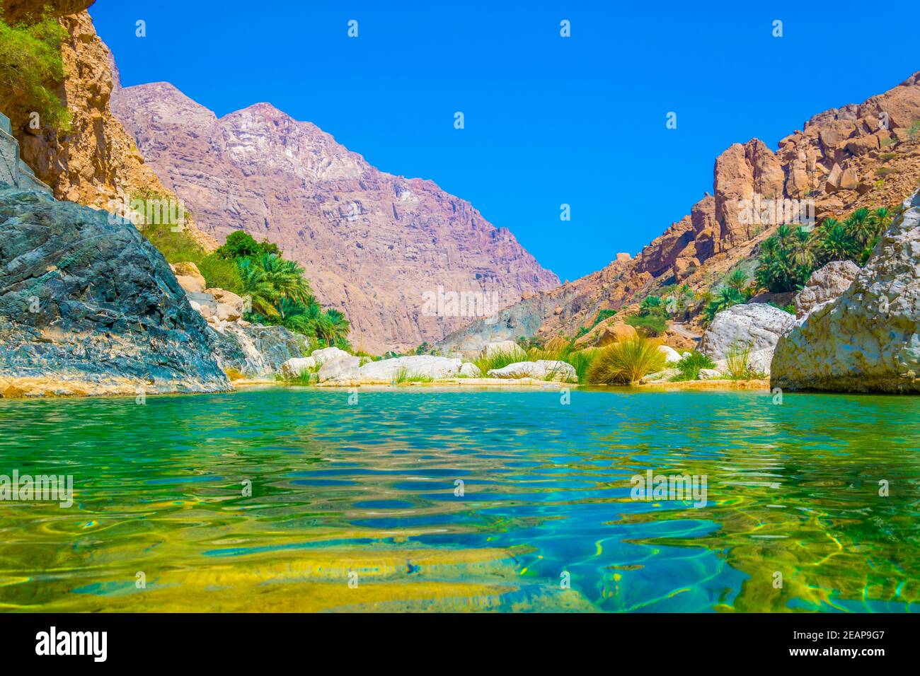 The green pool in wadi shab hi-res stock photography and images - Alamy