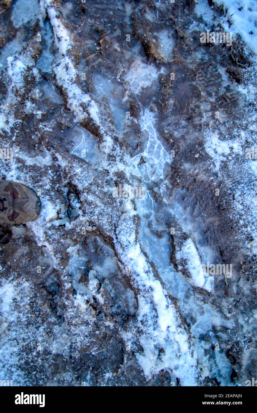 Crystalline phase hi-res stock photography and images - Alamy