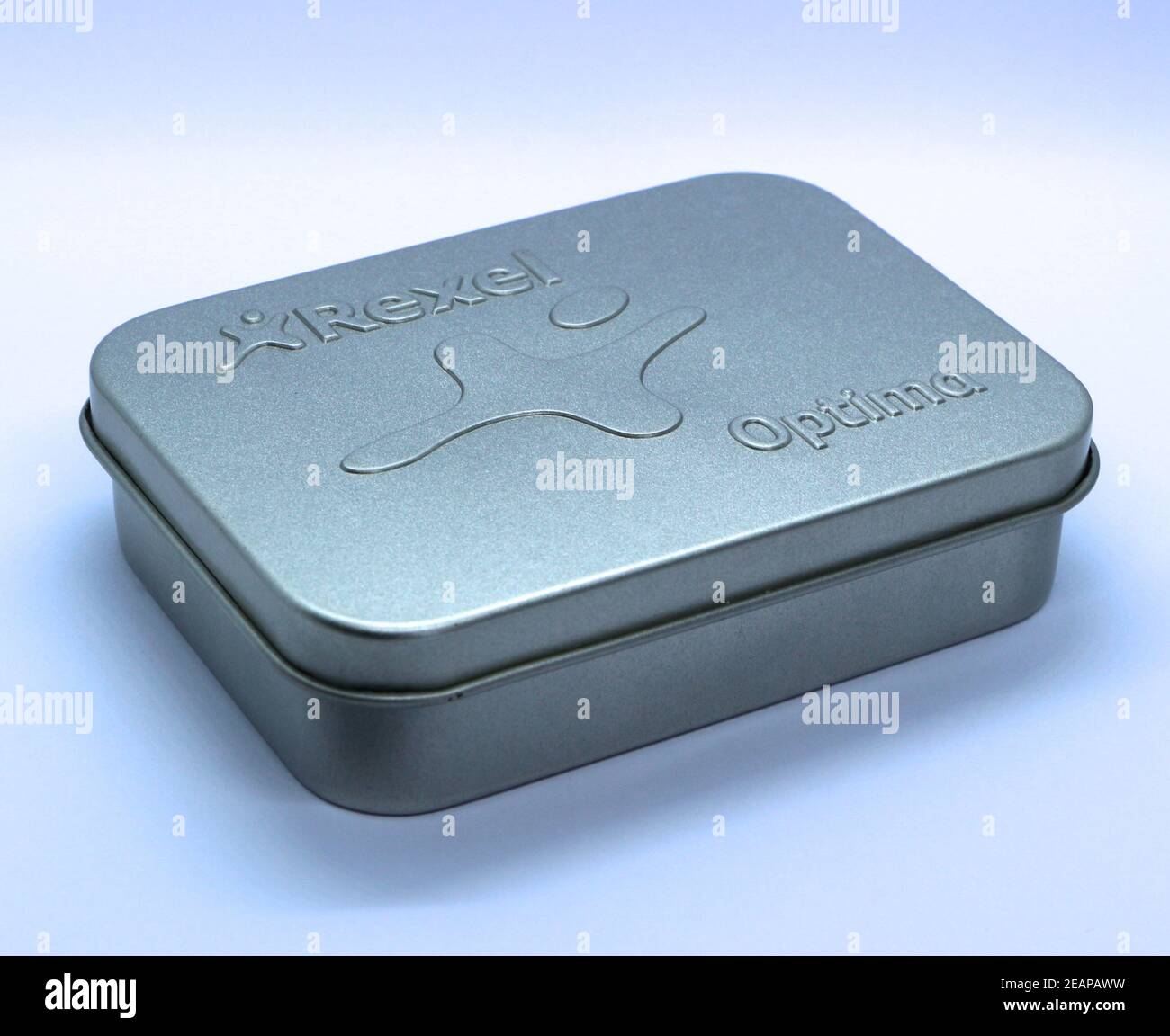 Photo of a Closed box Rexel Optima silver metal box of strips of metal ...
