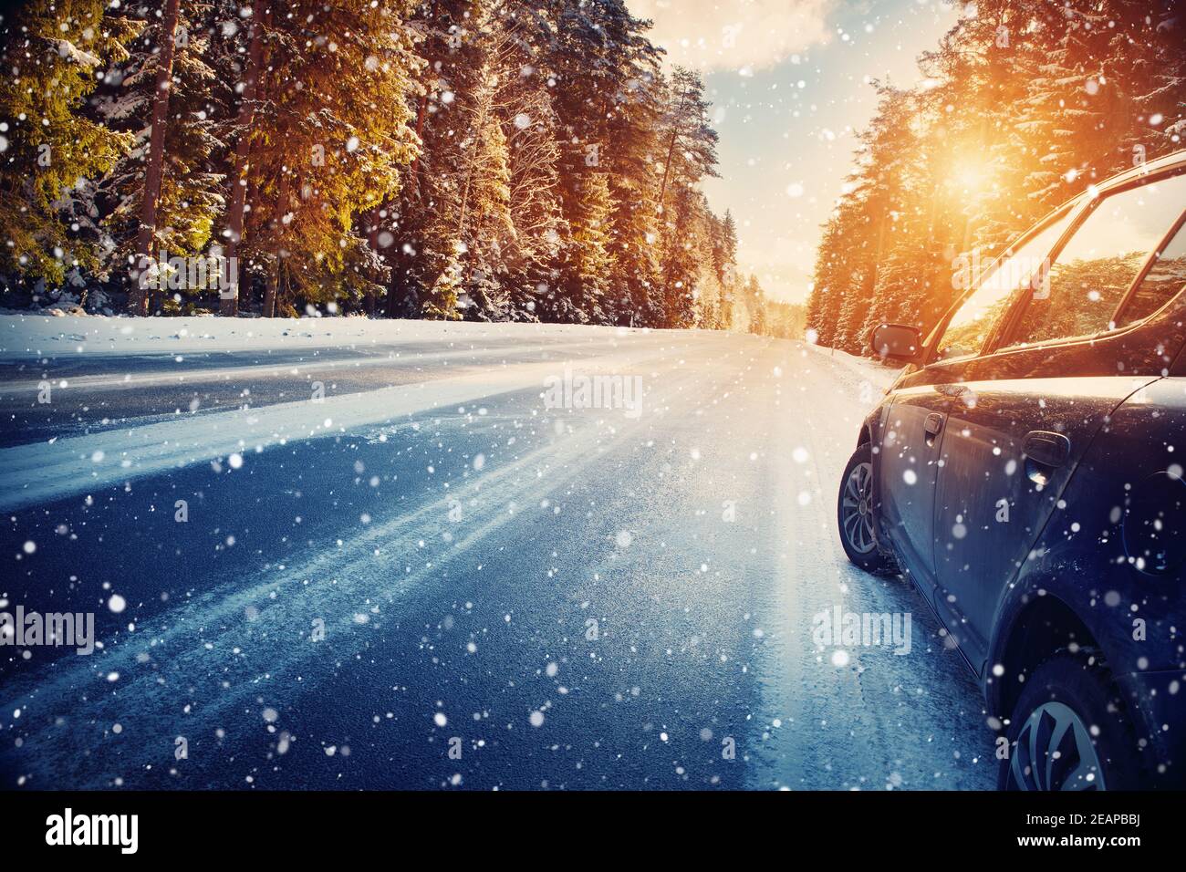Warm sunshine in winter hi-res stock photography and images - Alamy