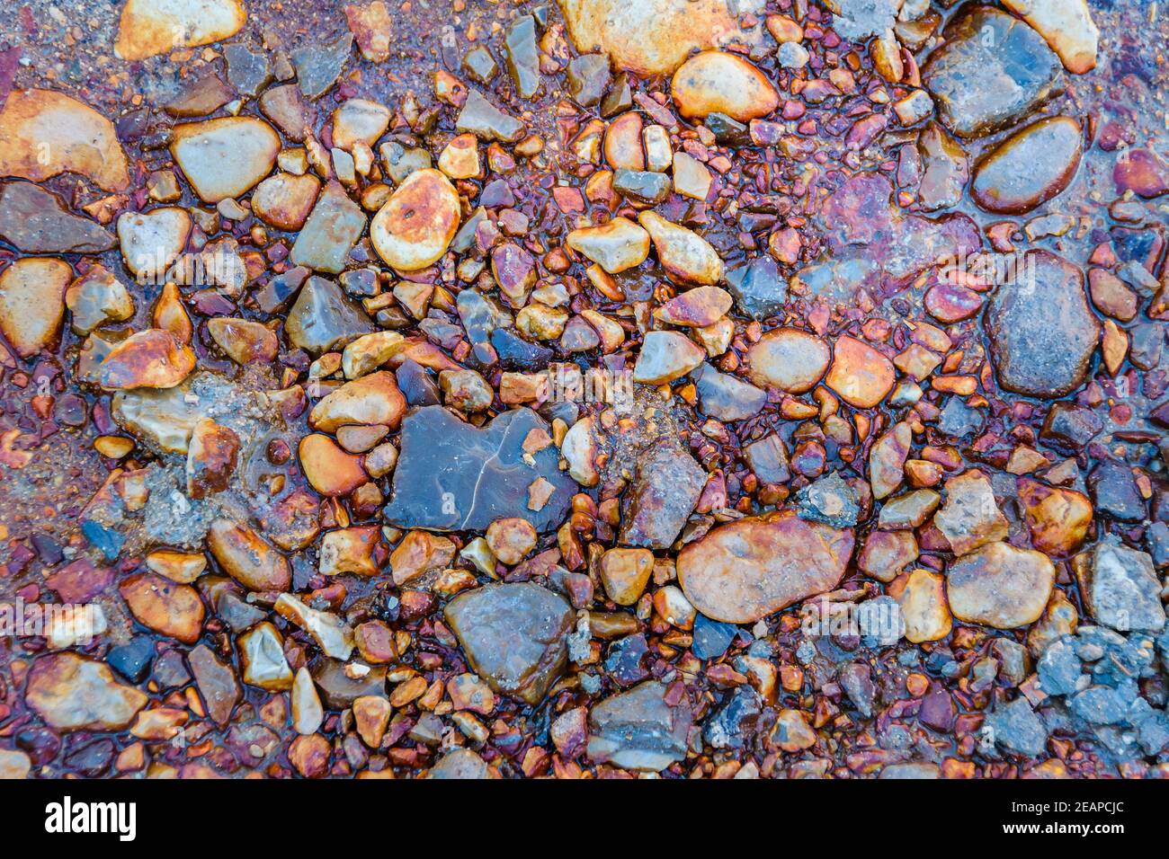 Wet ground texture hi-res stock photography and images - Alamy