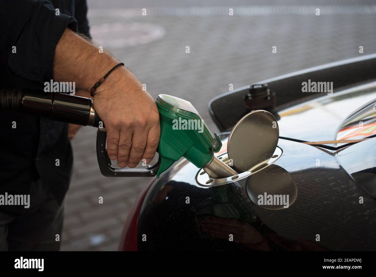Refuel refueling service station hi-res stock photography and images ...