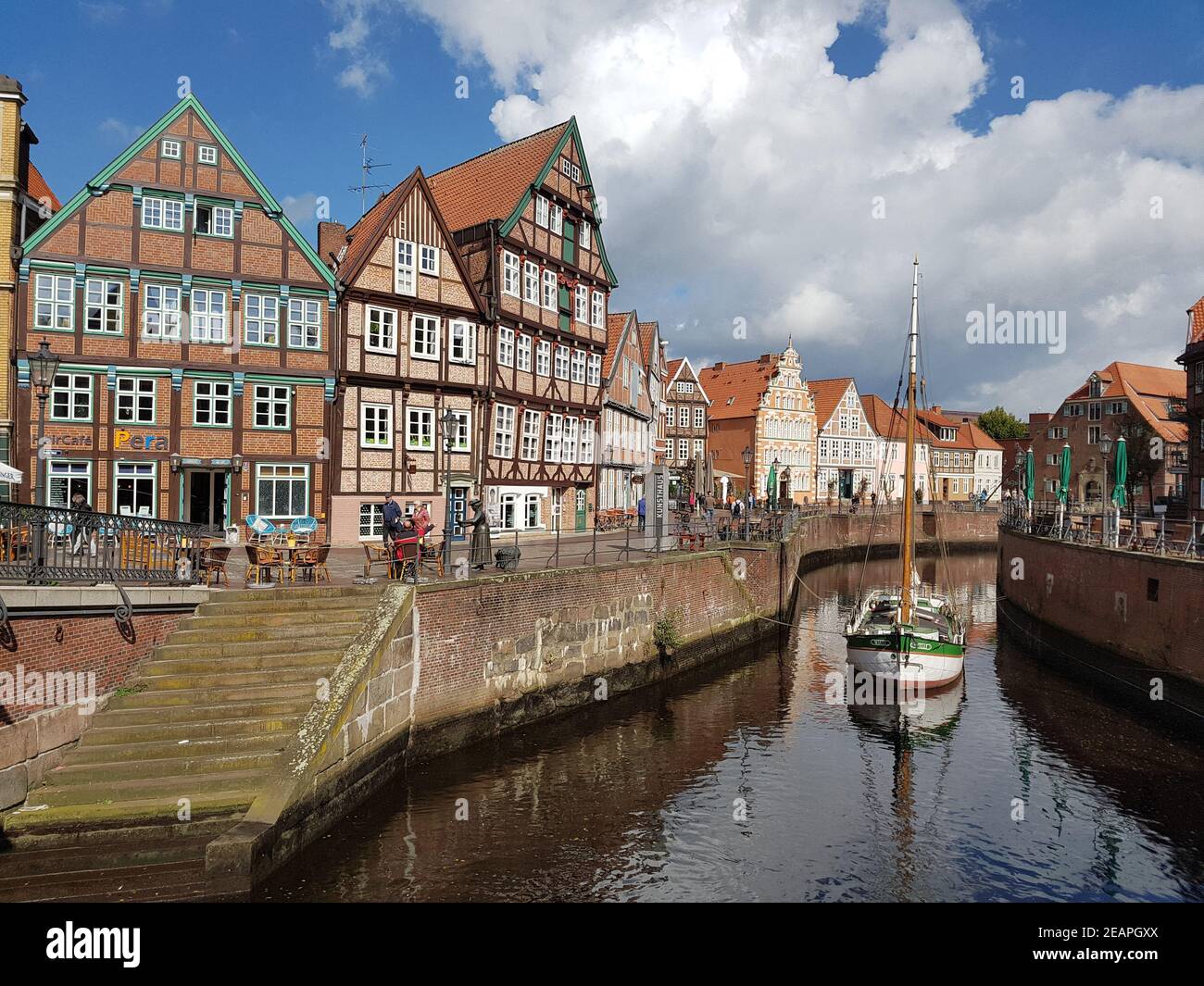 Historisch hi-res stock photography and images - Alamy