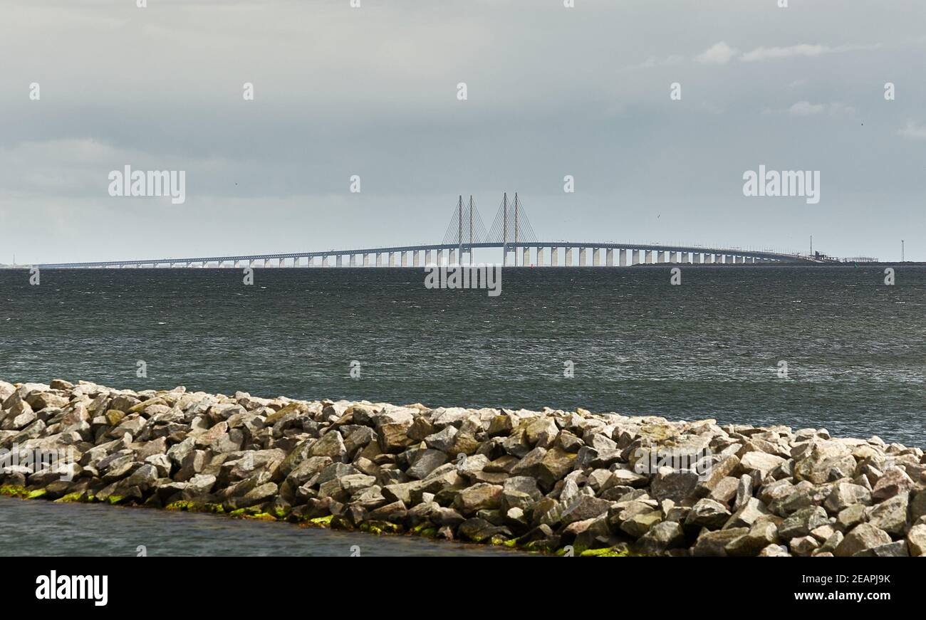 Bridge between countries hi-res stock photography and images - Alamy