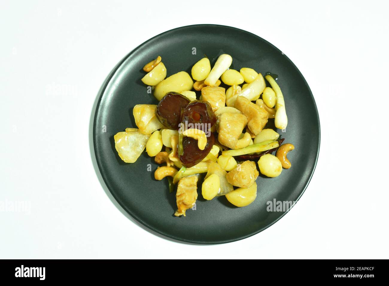 fried chicken with cashew nut sweet jujube yellow ginkgo and slice ...