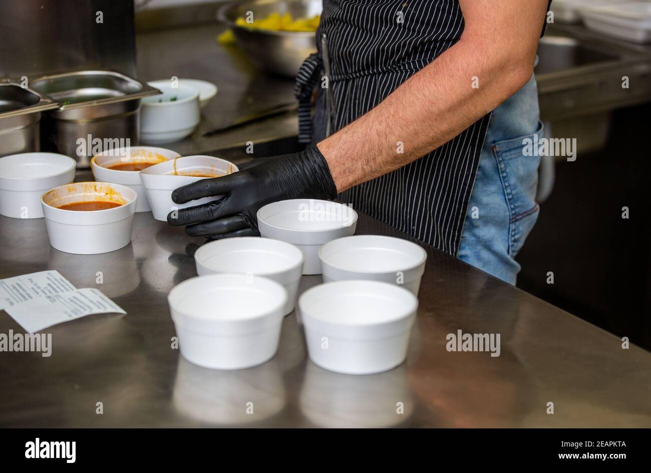 Chef select hi-res stock photography and images - Alamy