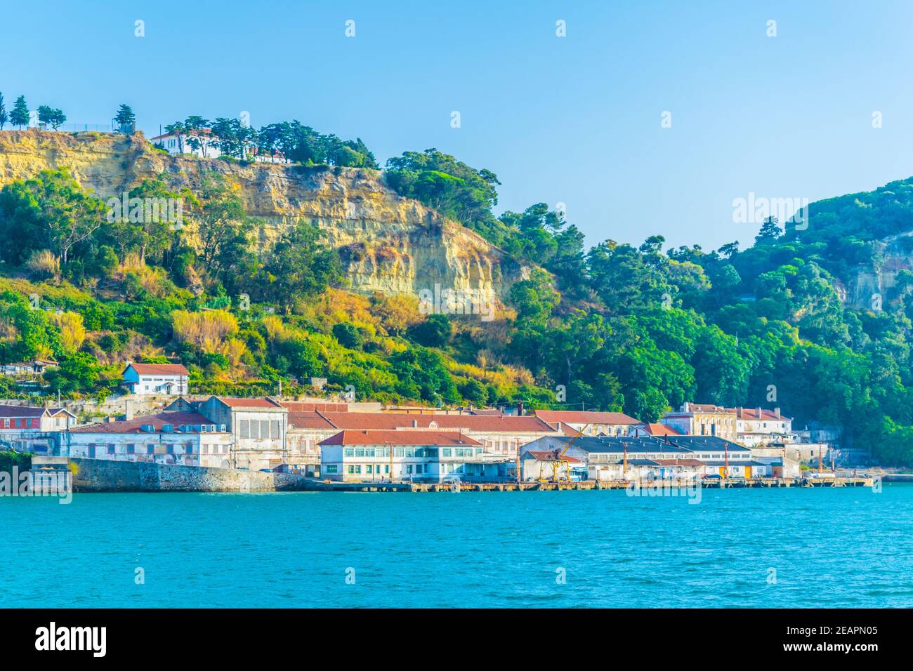 Cacilhas almada portugal hi-res stock photography and images - Alamy