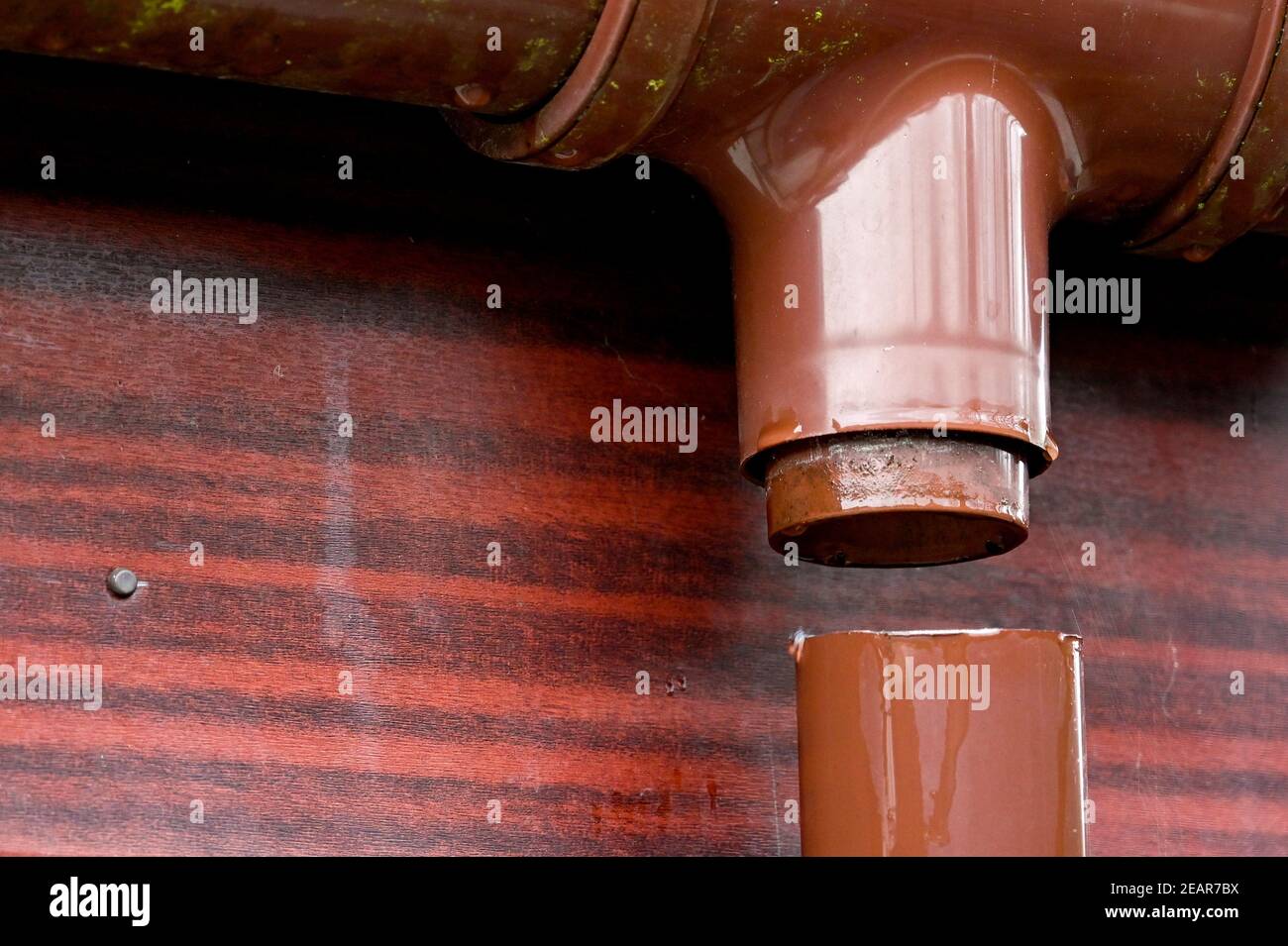 Plastic gutter hi-res stock photography and images - Alamy