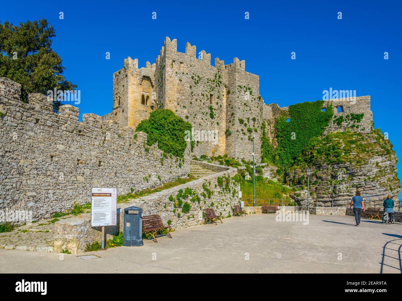 Castello di Venere in Erice, Sicily, Italy Stock Photo - Alamy