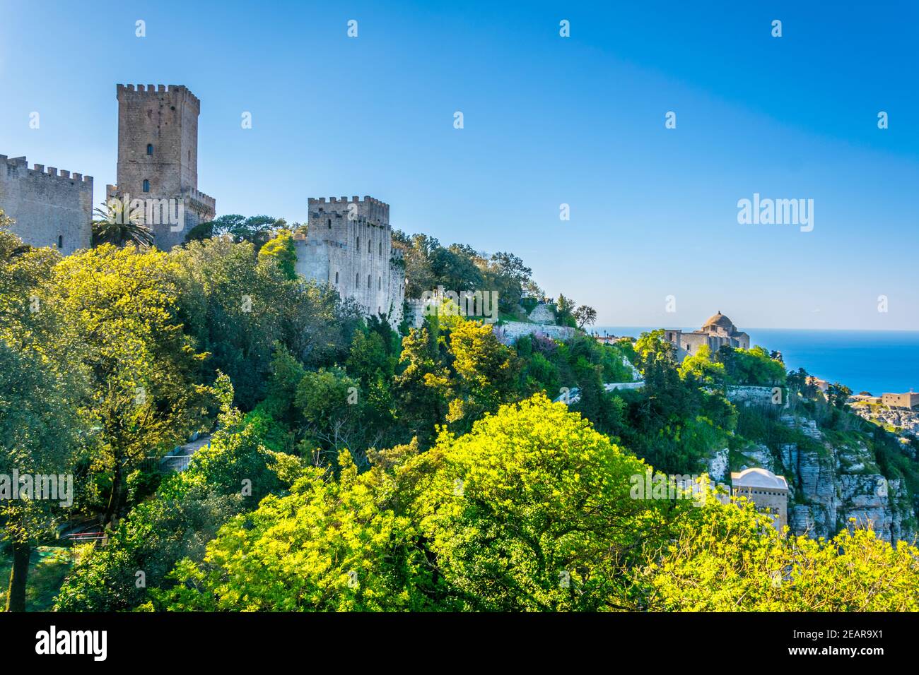 Castello di Venere in Erice, Sicily, Italy Stock Photo - Alamy