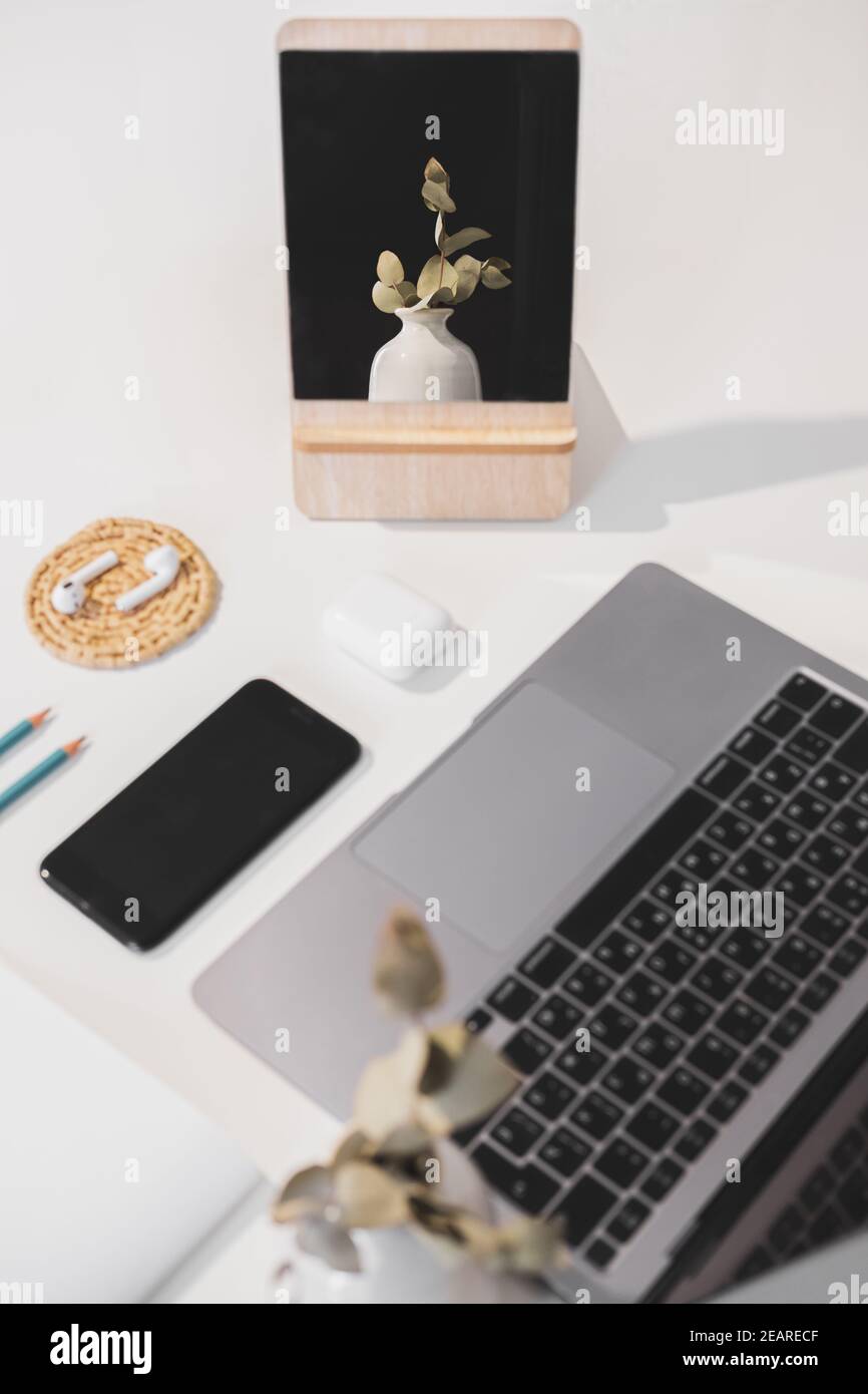 Digital mirror device hi-res stock photography and images - Alamy